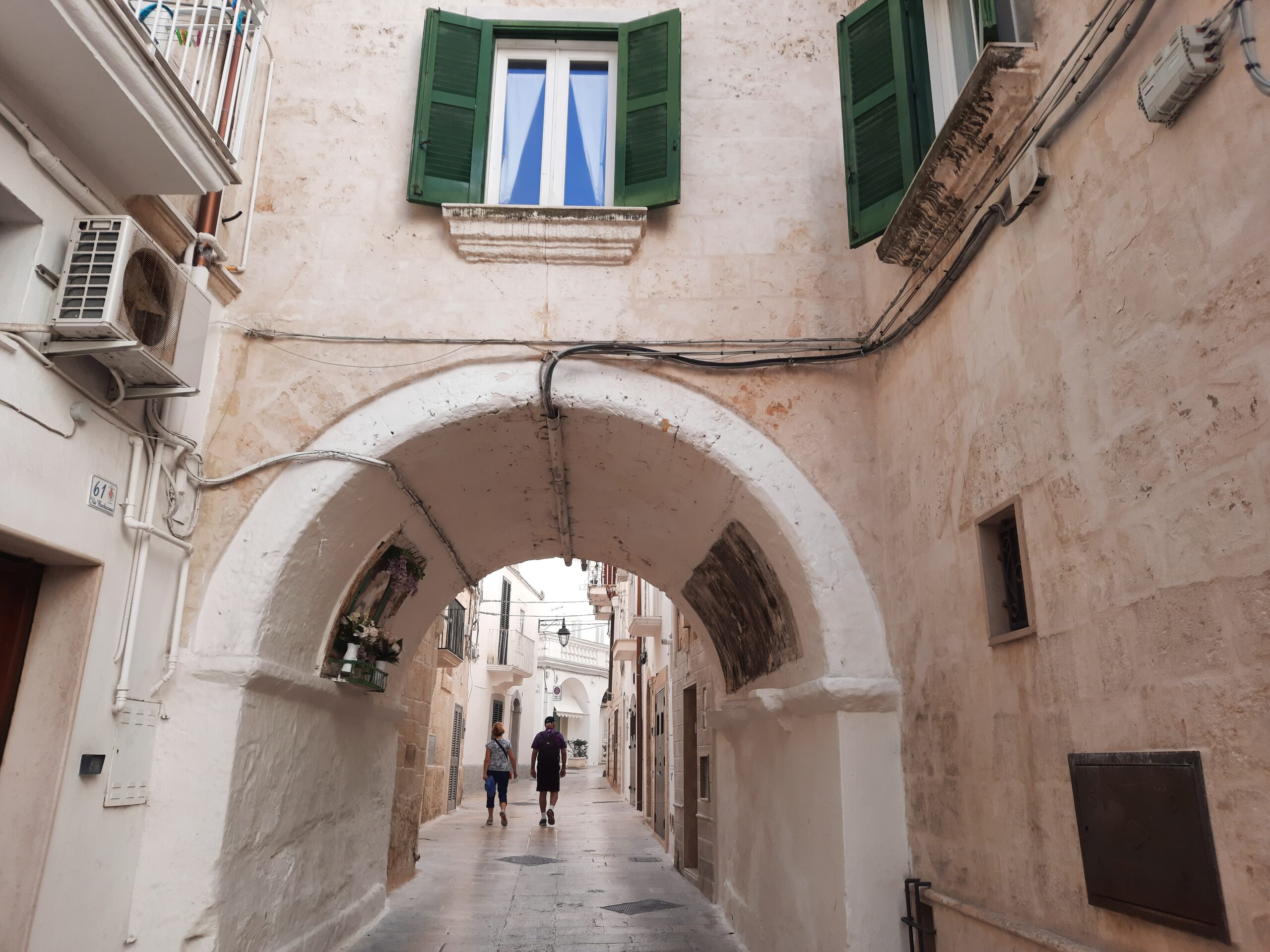 Monopoli. Centro Storico. Storia e stato attuale. - Monopoli Tre Rose