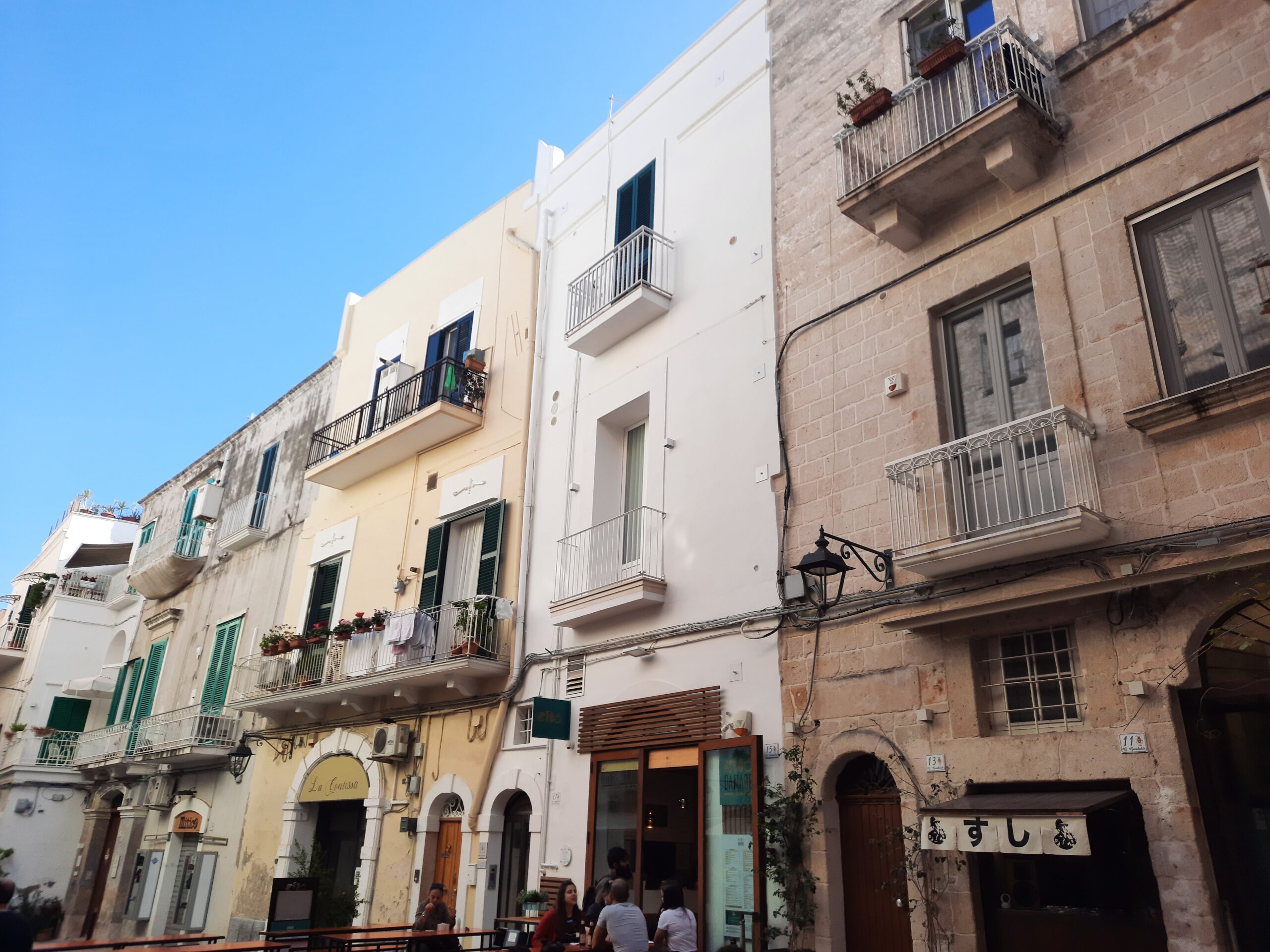 Monopoli. Centro Storico. Storia e stato attuale. - Monopoli Tre Rose